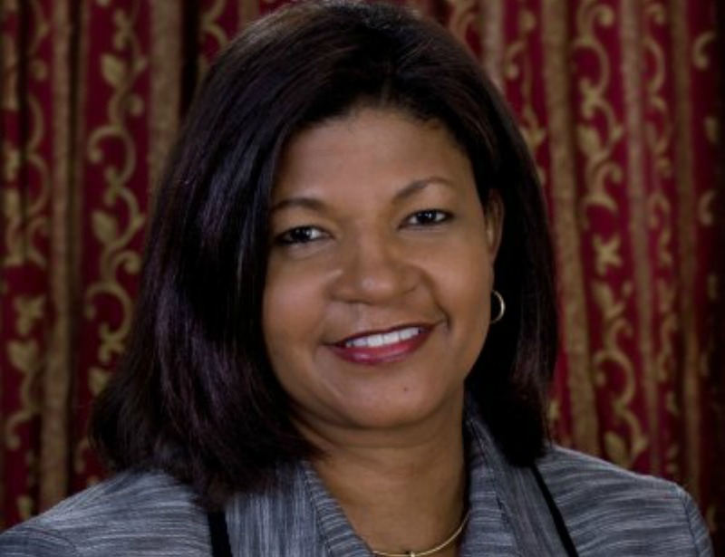 First Lady To Give Young Students Books For Christmas, Annual Governor ...