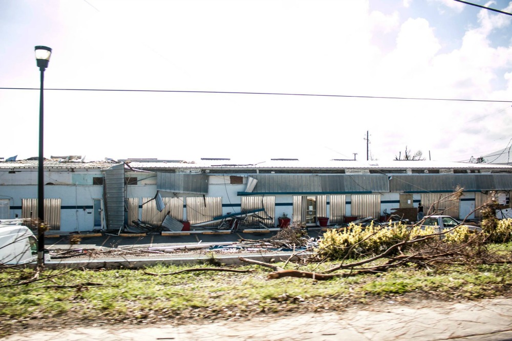 FEMA Disaster Survivor Assistance Teams Reaching Out To Survivors In ...