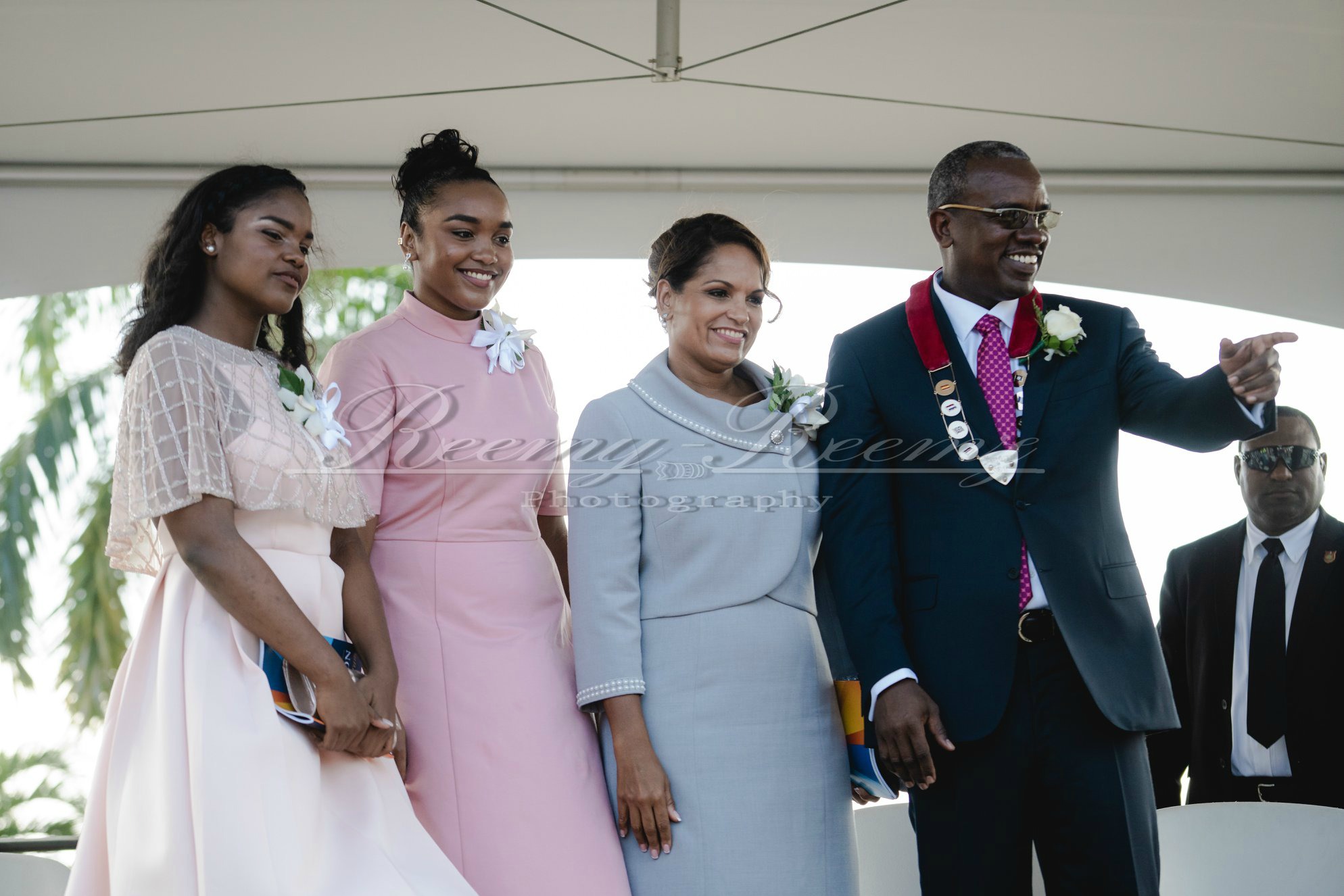 Albert Bryan Jr. Takes Oath Of Office As 9th Elected Governor Of U.S ...